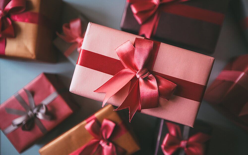 5 Gifts Every New Homeowner Needs This Christmas | EarlyExperts